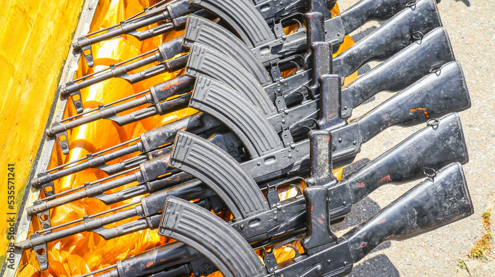 Foto de The car of the former USSR AK-47 while lying in a special ...