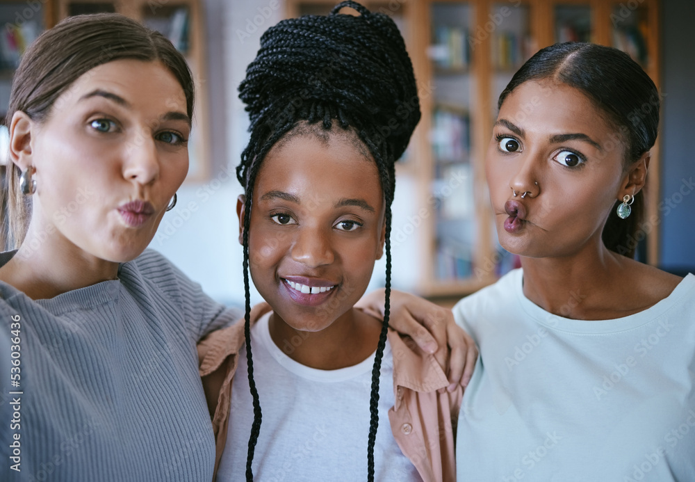 Comic face, selfie and friends at university class for education being ...