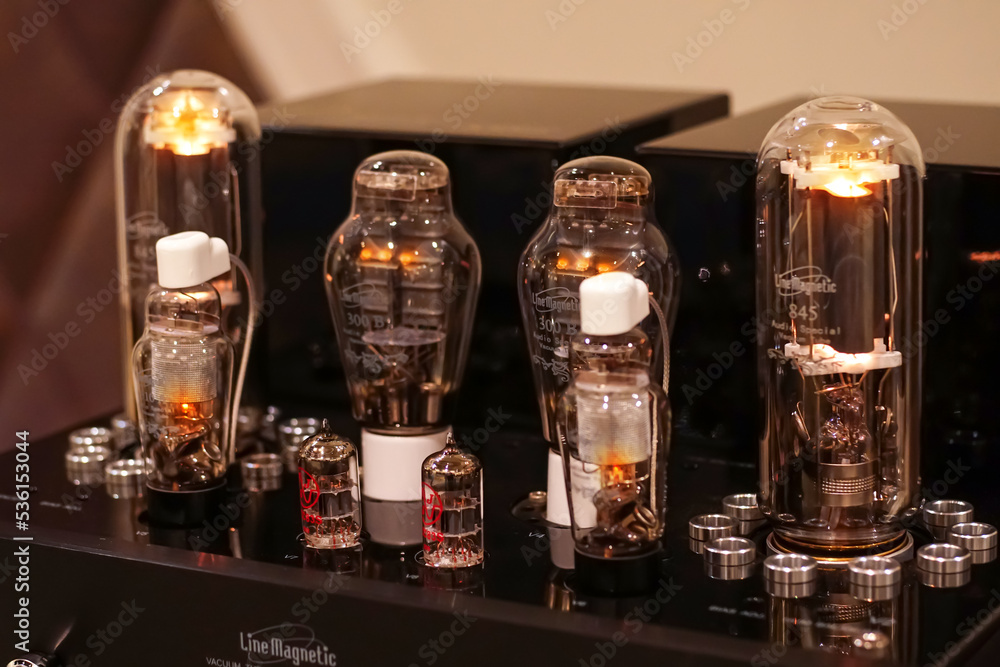 Bangkok, Thailand - 30 september 2022: High-quality electronic vacuum ...