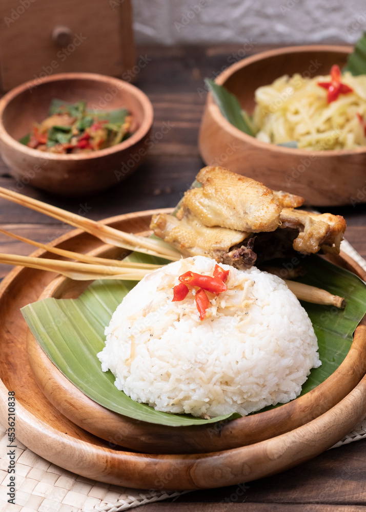 "Nasi Liwet Khas Sunda" one of authentic food and cuisine from Sunda ...