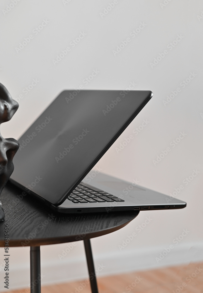 Laptop screen mockup digital device. Perspective view on modern laptop ...