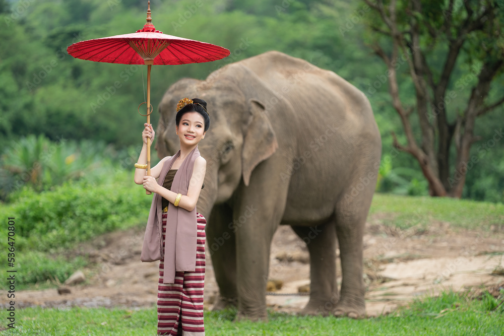Identity culture of Thailand, Thai women in lady traditional culture Thai costume, Beautiful ...