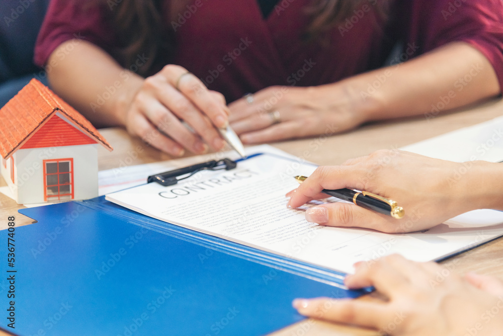 close up Team Businesswoman partners sign contract with success ...