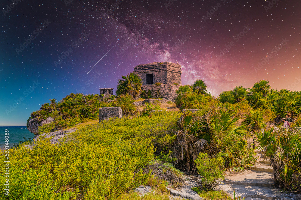 Structure 45, offertories on the hill near the beach, Mayan Ruins in ...