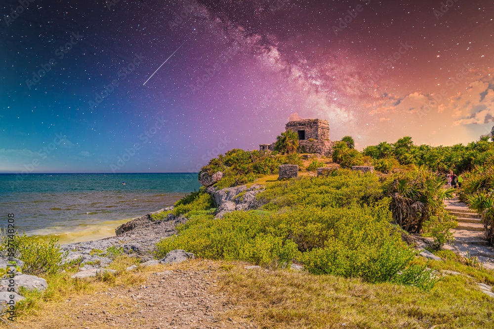 Structure 45, offertories on the hill near the beach, Mayan Ruins in ...