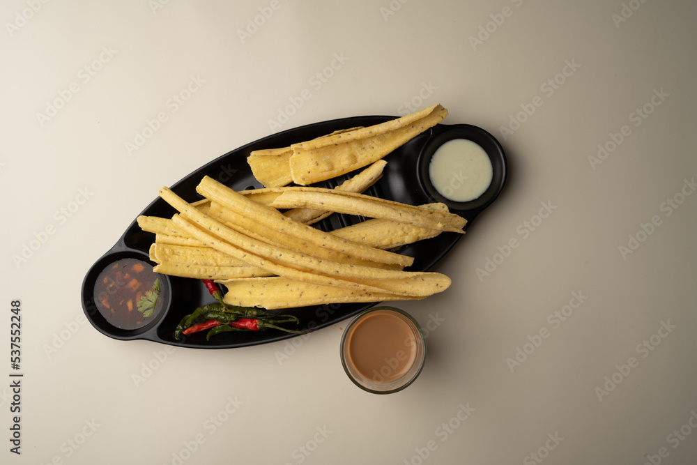 fafda Gathiya (fafda jalebi) is a very popular Gujarati snack, common ...