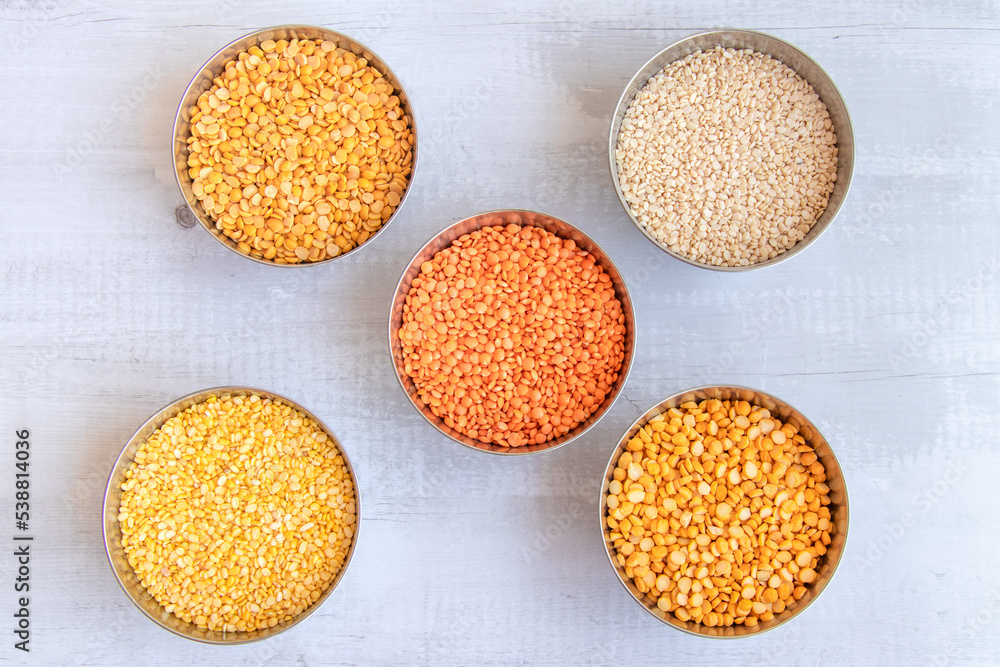 yellow lentils (Toor dal), mung dal (split mung beans), red lentils ...