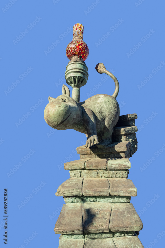 Moomin holding a lamp (mummy troll) sculpture from classic children's ...
