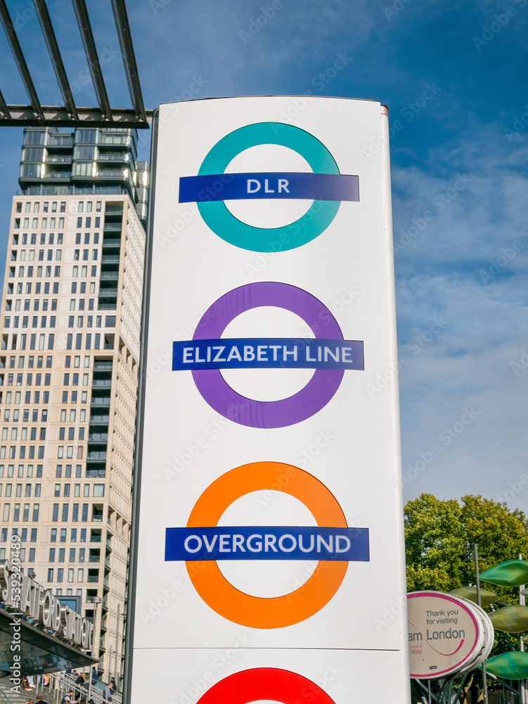 Foto de London, UK, October 16th 2022:Public rail transport logo signs ...