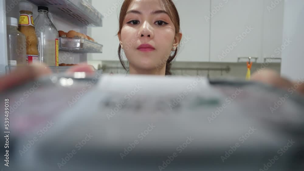 Stockvideo Young asia people Gen Z woman happy unpack open put on ...