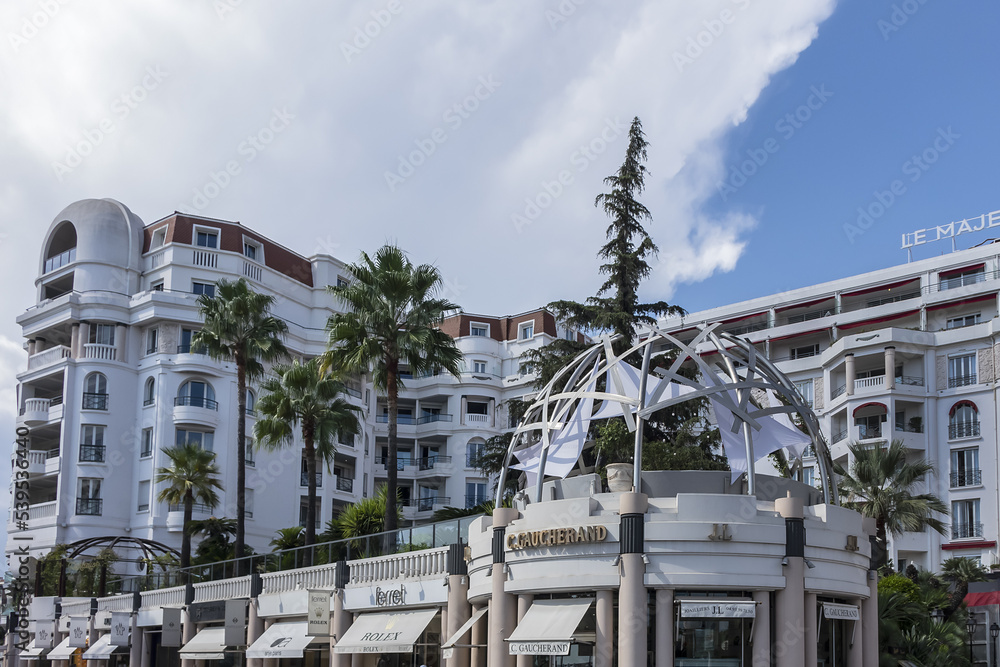 Housed in a Belle Epoque palace, luxurious Hotel Barriere Le Majestic ...