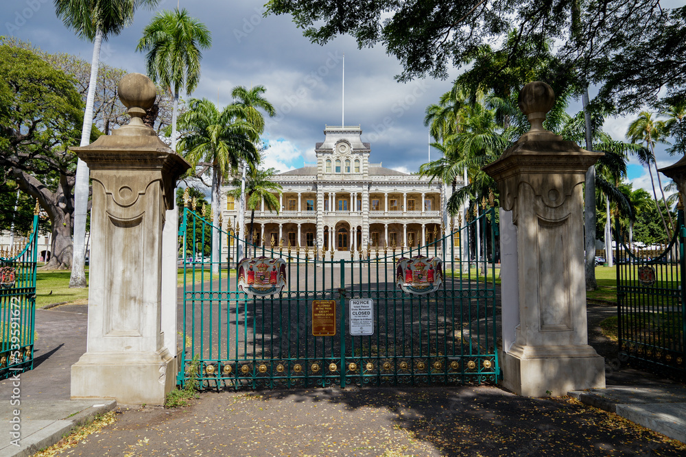 Entrance gate to the 'Iolani Palace grounds on South King Street in the ...