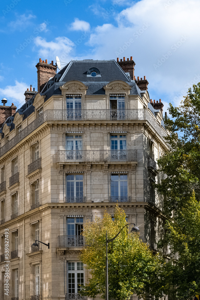 Paris, beautiful ancient building in the parc Monceau, public garden ...