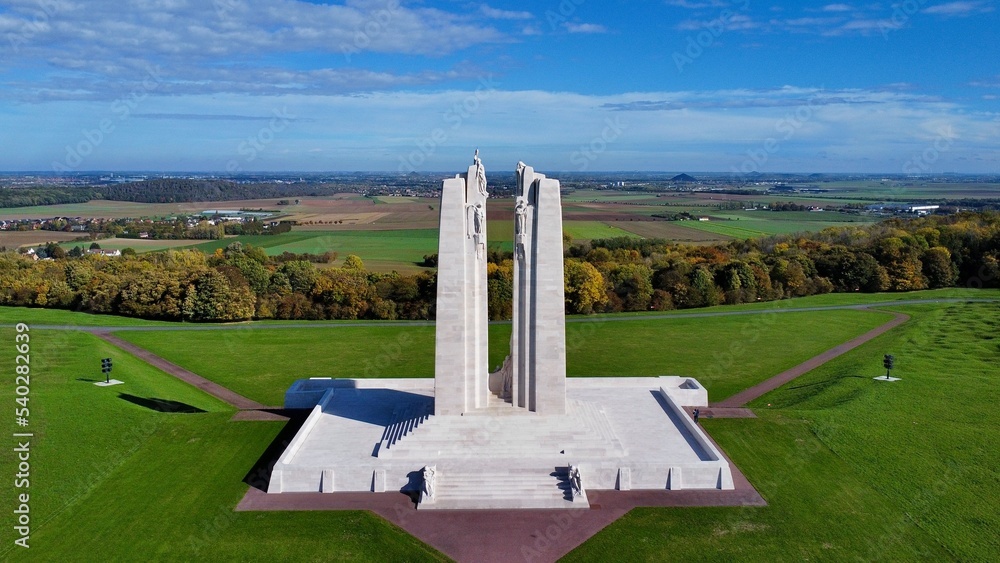 drone photo Canadian national Vimy Memorial, Mémorial national canadien ...