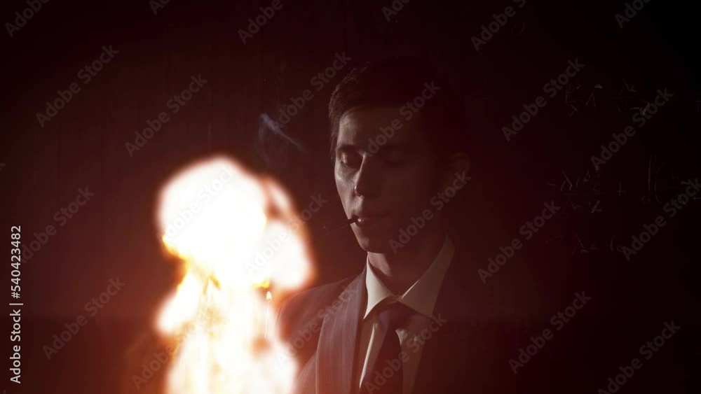 Manhattan project, development of nuclear weapons, history of science ...