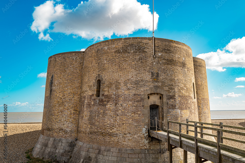 Foto de Detailed view of the stonework structure of a Martello tower in ...