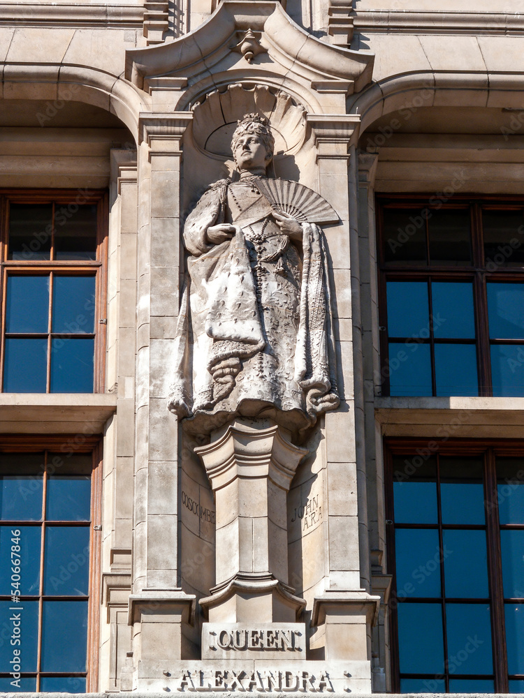 Queen Alexandra sculpture statue on the exterior of the Natural History ...