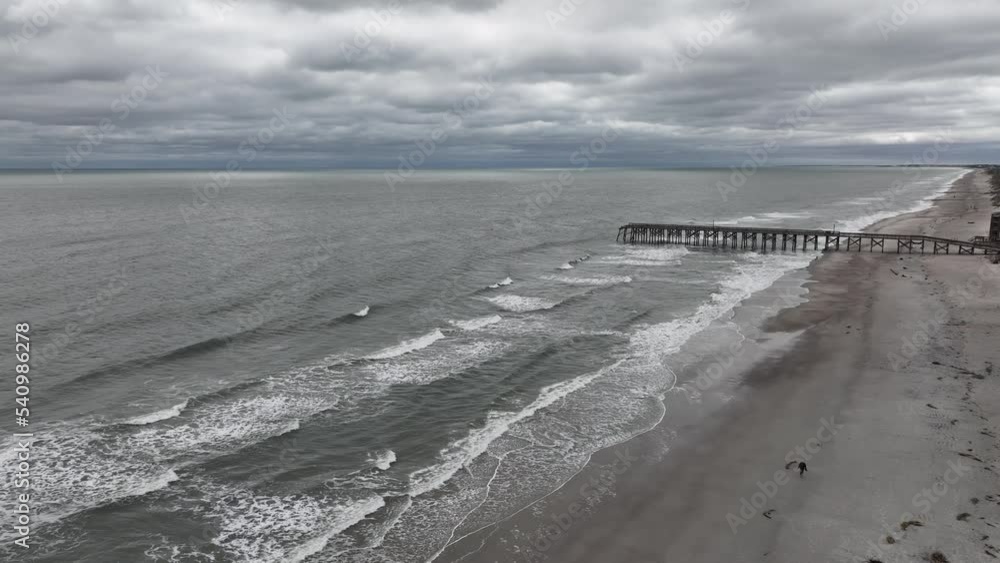 Vidéo Stock Fishing pier destroyed by Hurricane Ian storm surge in ...