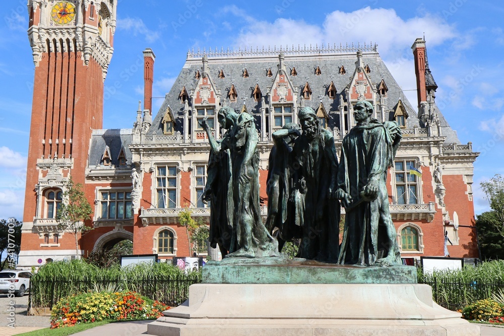 Les bourgeois de Calais, statue du sculpteur Auguste Rodin réalisée au ...