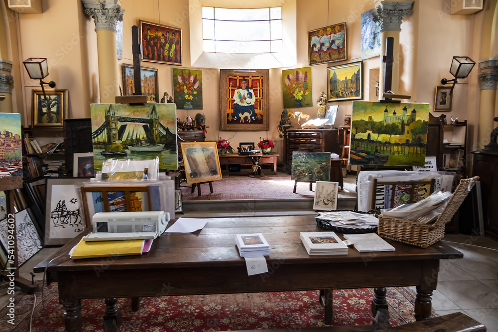 Interior of Chapelle Bellini (was built in 1894). Now Chapelle interior ...
