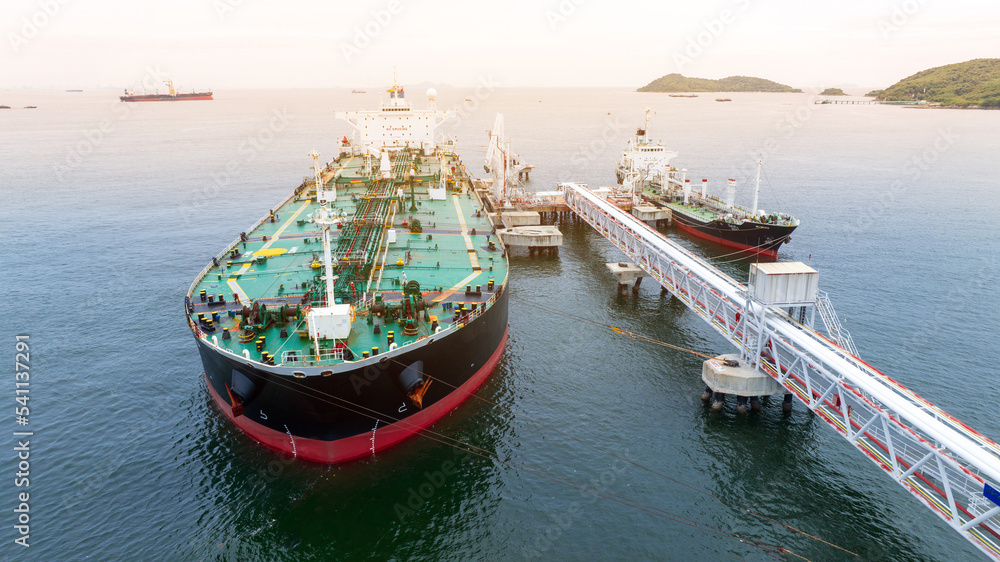 Oil Crude Gas Tanker Ship, Cargo container Ship offshore mooring at ...
