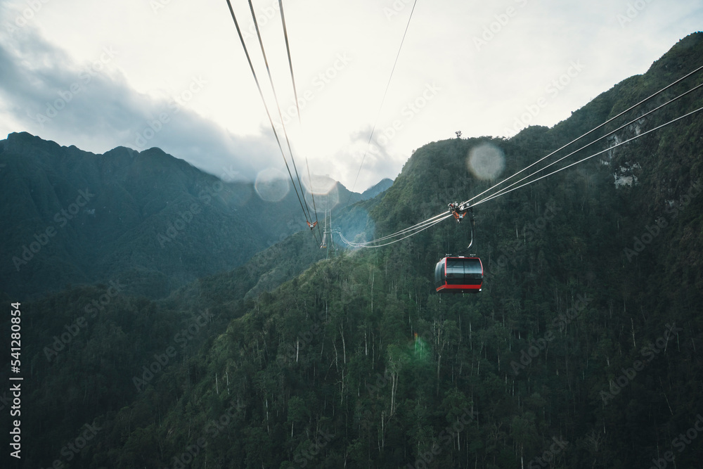 Cable car view on mountain landscape at Fansipan mountain in sapa ...