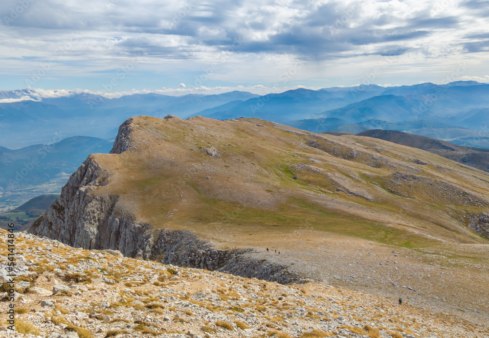 Monte Velino (Italy) - The landscape summit of Mount Sirente, one of ...