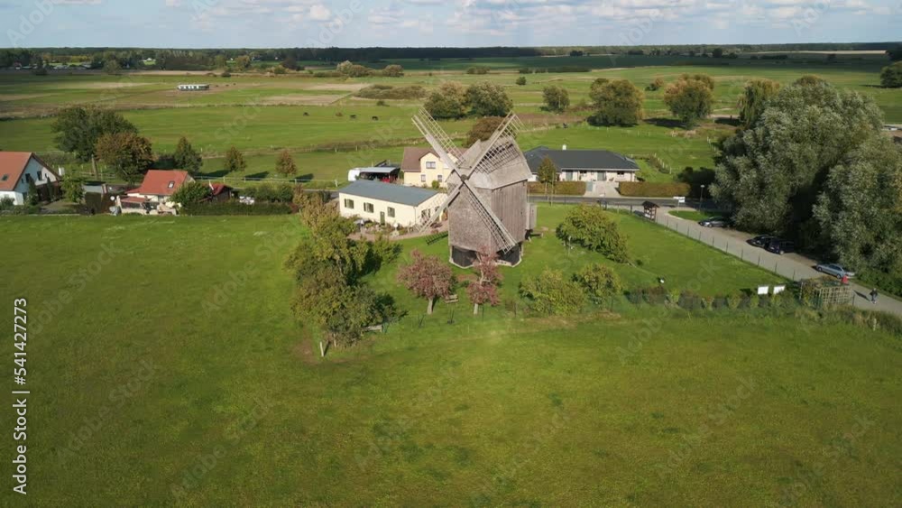 Vidéo Stock medieval architecture. Magic aerial view flight panorama ...