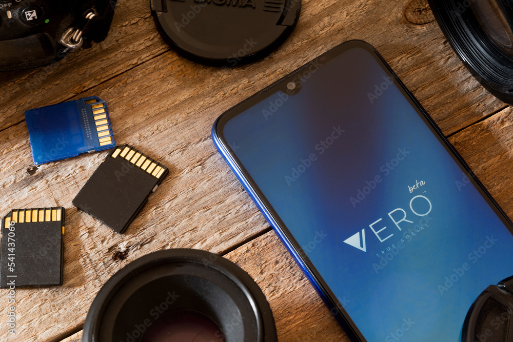 Phone shows the home screen of the Vero True Social app Stock Photo ...