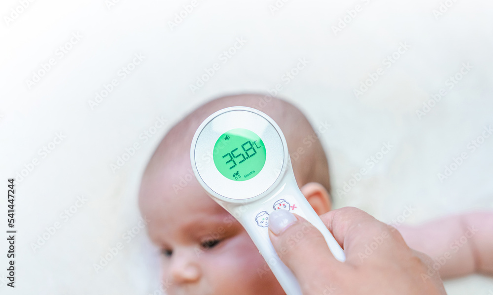 Thermometer child fever. Doctor check cold flu baby temperature care ...