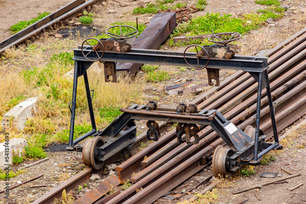 Railroad cart. Utility vehicle to transport and position or align rail ...