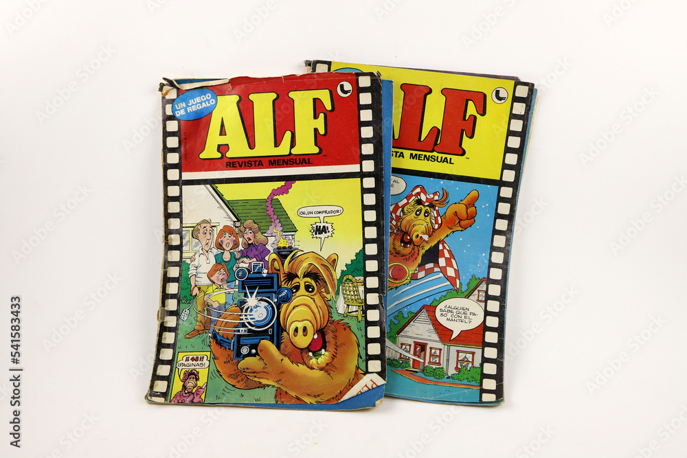 Comic magazine with the characters of the television series of the 80s ...