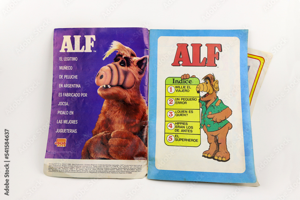 ALF the alien from the planet Melmac and the Tanner family. Willie ...