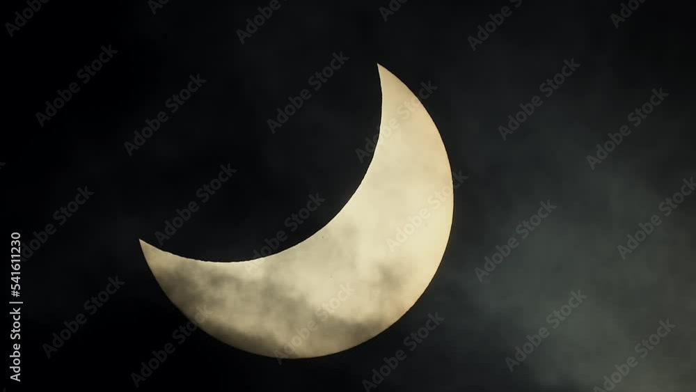 8k Amazing realtime raw footage of natural phenomenon solar eclipse ...