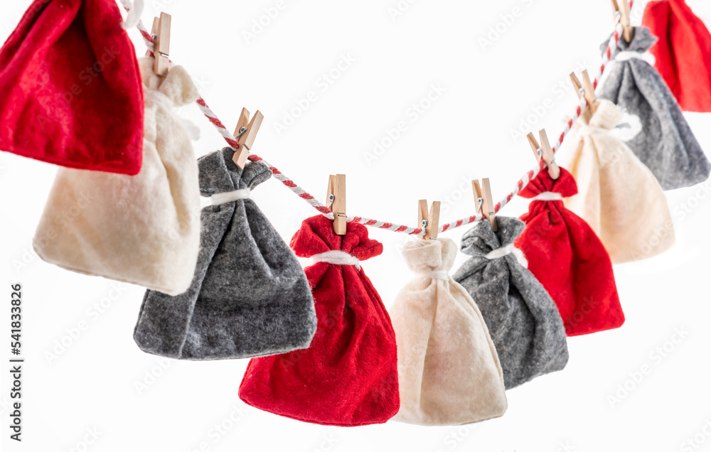 Christmas garland advent calendar isolated on white background ...