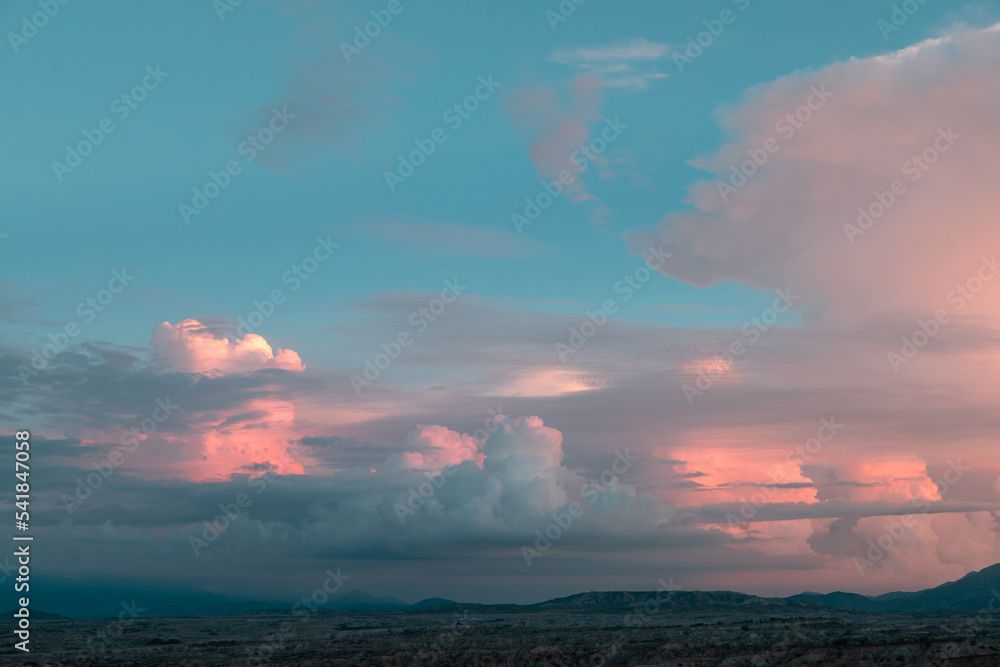 Amazing sunset in Colombia Stock 写真 | Adobe Stock