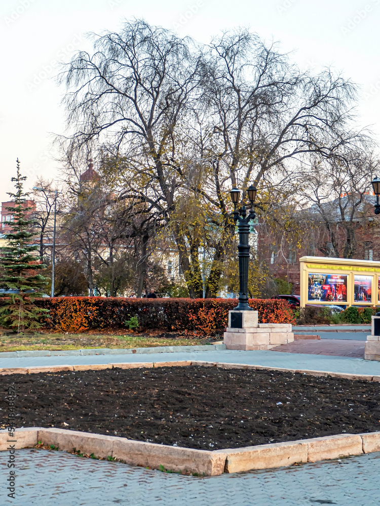 view of the square in front of the opera house in autumn Stock Photo ...