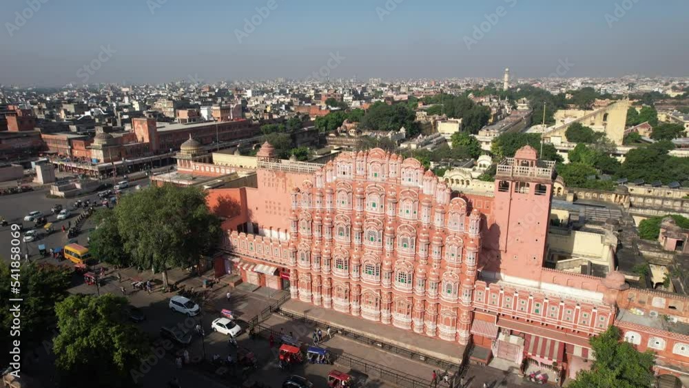Vidéo Stock An Aerial Shot of Hawa Mahal at Jaipur in Rajasthan,India ...