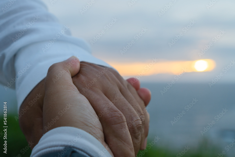 Romantic couple hand travel, hold hands Follow me,Two lover holding ...