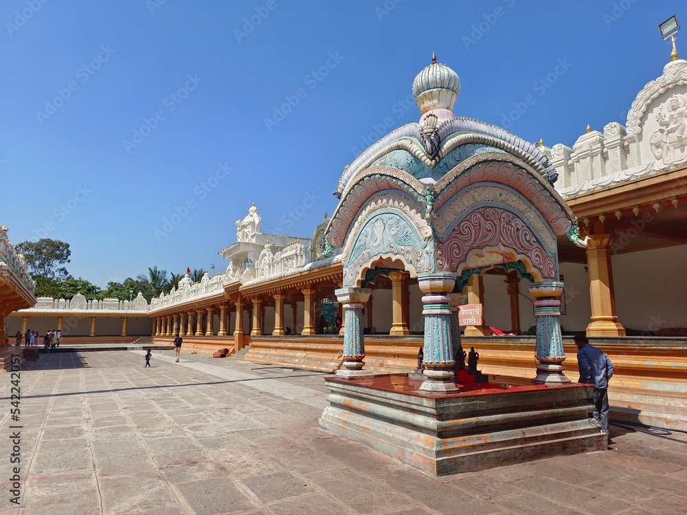 30 October 2022, Shreenath Mhaskoba Temple, The temple had dozens of ...