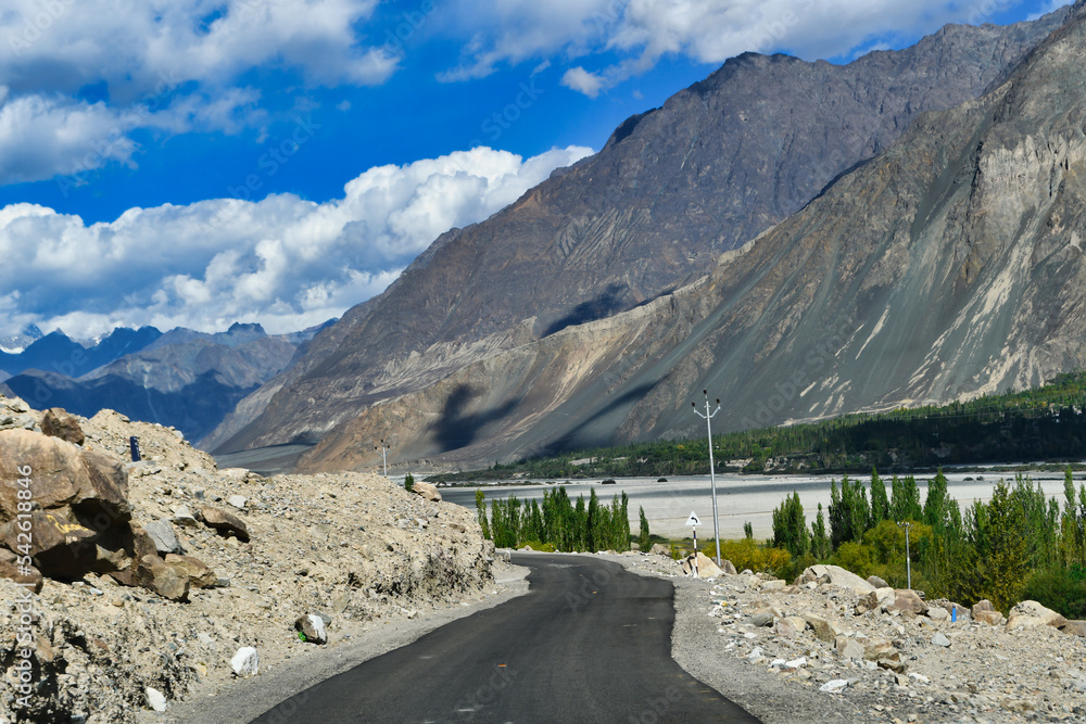 Hunder to Tyakshi, Nubra Valley, Ladakh (India) Also known as Takshi is ...