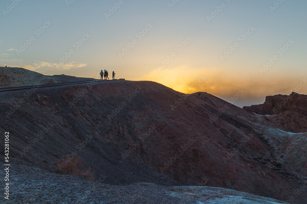 Zabriskie point sunset, one of the most popular spots in Death Valley ...