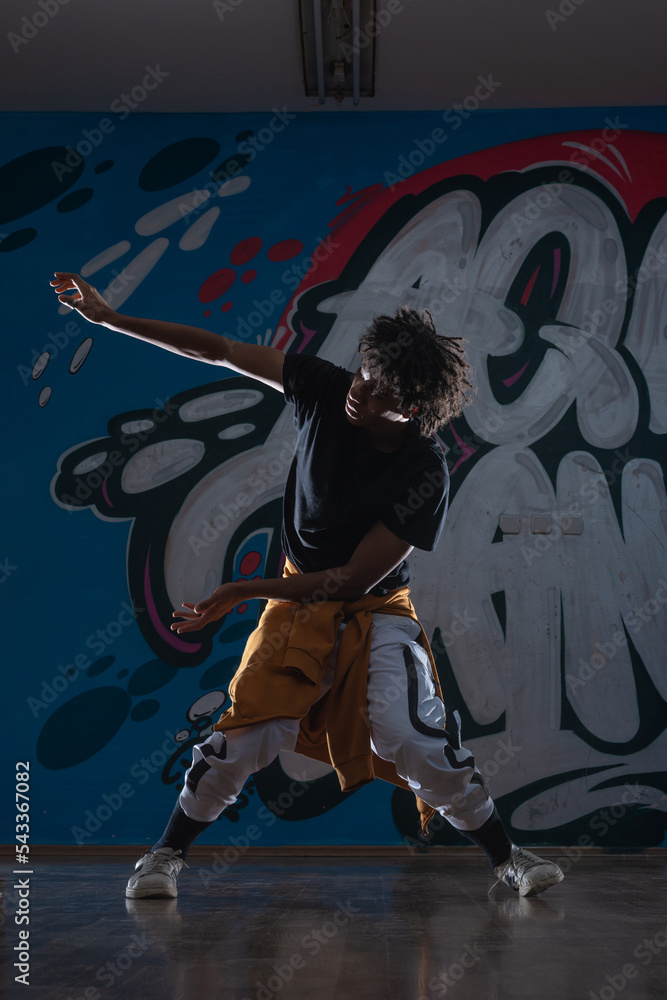 Breakdancing Graffiti