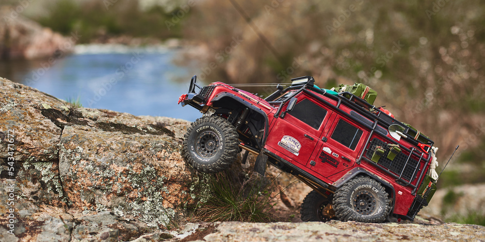 RC Car. Model Land Rover Defender 1:10. Machine trophy. Camel Trophy. A ...