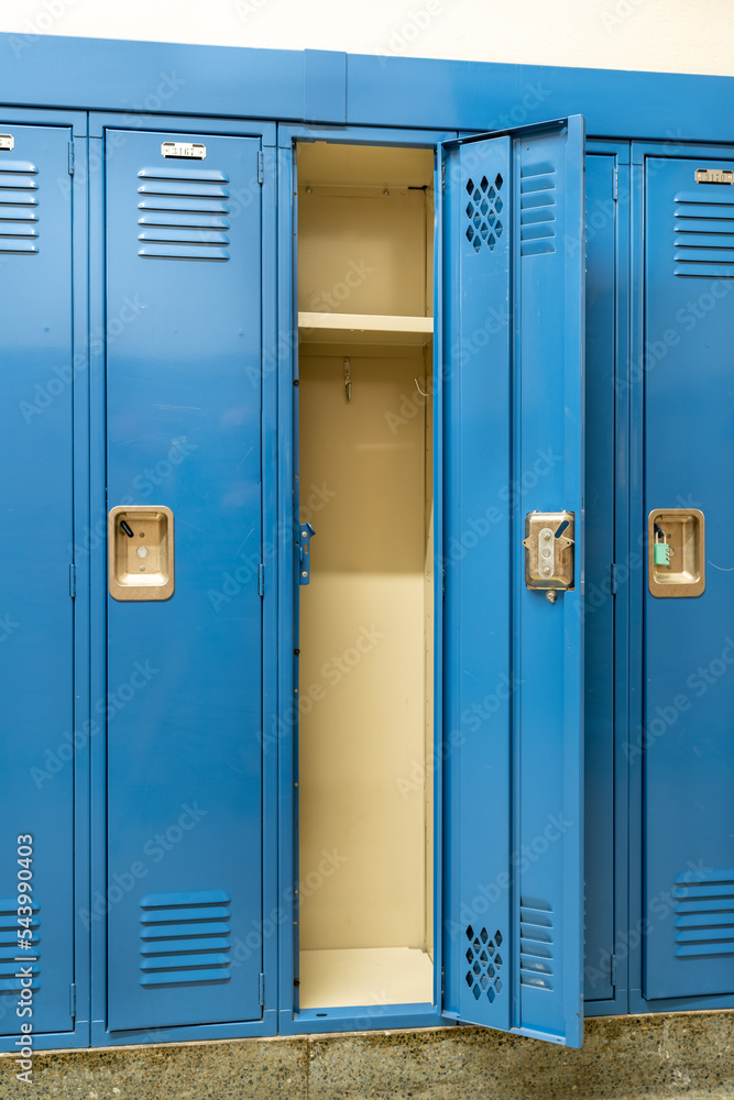 Open Empty Locker