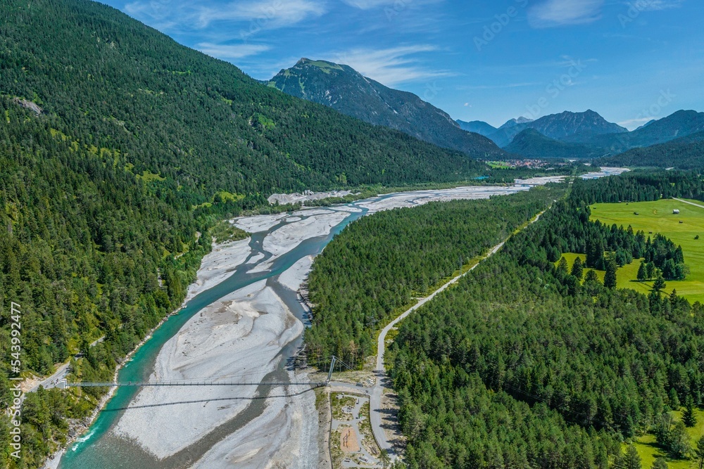 Region Tiroler Lech - die Wildfluss-Landschaft bei Forchach Stock Photo ...