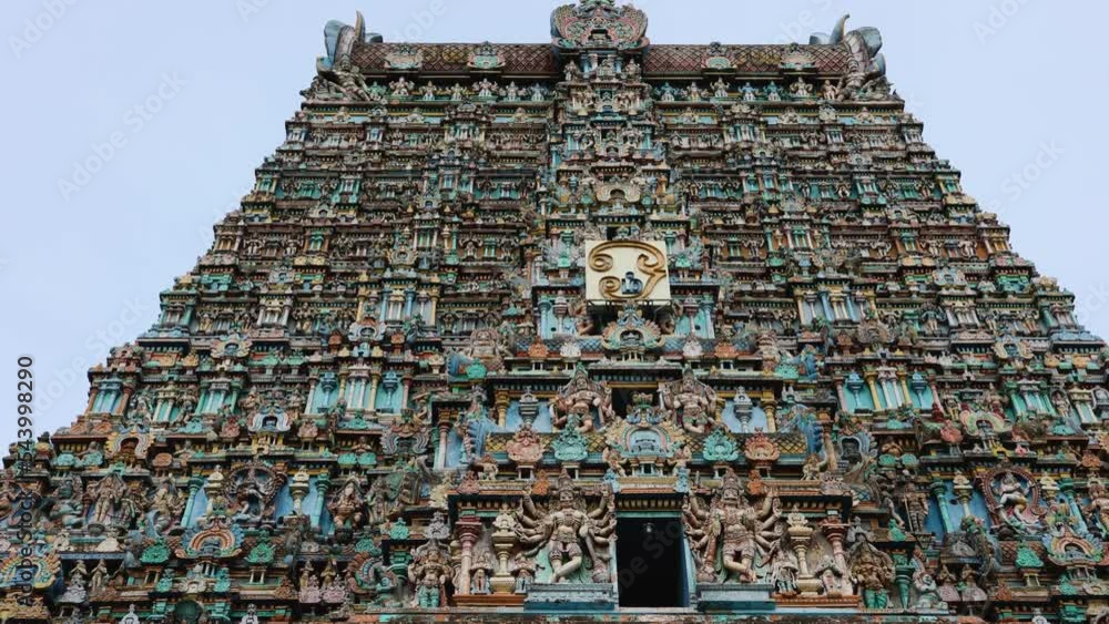 Madurai Meenakshi Temple Indian Temple dedicated to the Hindu deity are ...