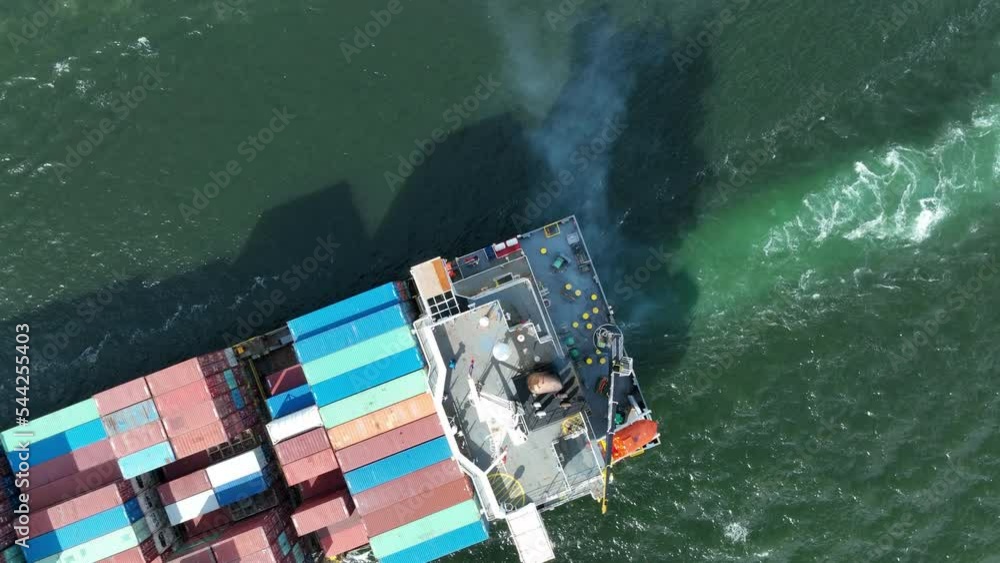 Vidéo Stock Sea,Ship,Gas,Container,Contamination,Industry ...