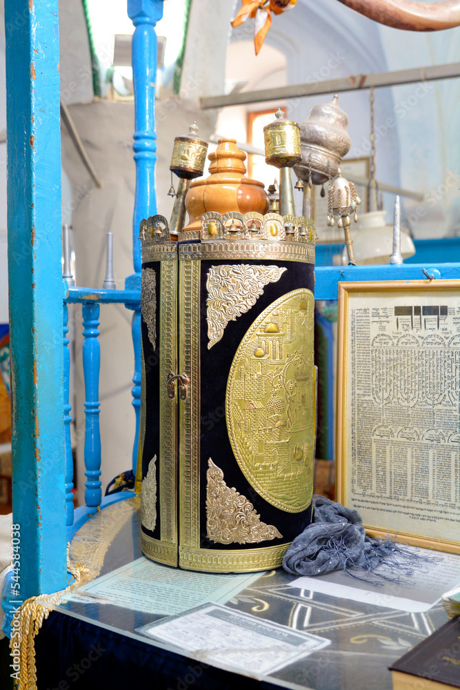 sefer torah blue and gold Torah scrolls A silver antique with a tour of ...