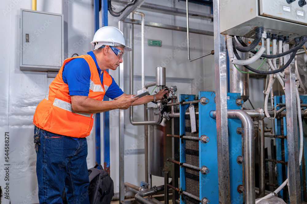 Electrical engineer inspection thermocouple and commissioning during ...